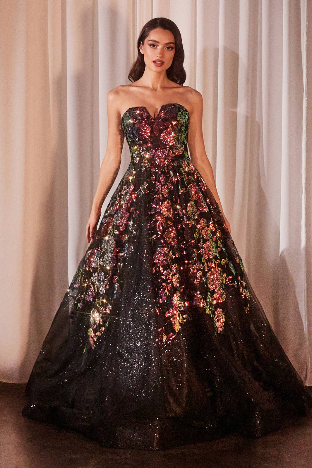 Women's Gowns – Madison Avenue Louisville